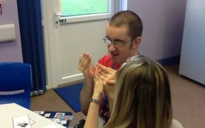 How you can use Makaton to support communication - Henshaws