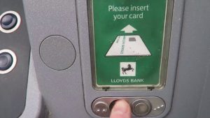 How to use accessible cash machines - Henshaws