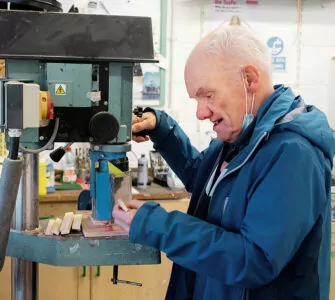 Arts and Crafts For People With Disabilities - Henshaws